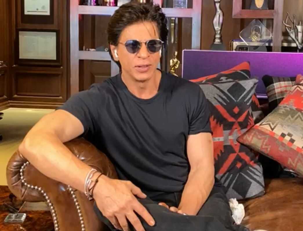 Happy For Alia Bhatt, Loved Sunny Deol's Gadar 2, Says Shah Rukh Khan During #AskSRK | TimelineDaily