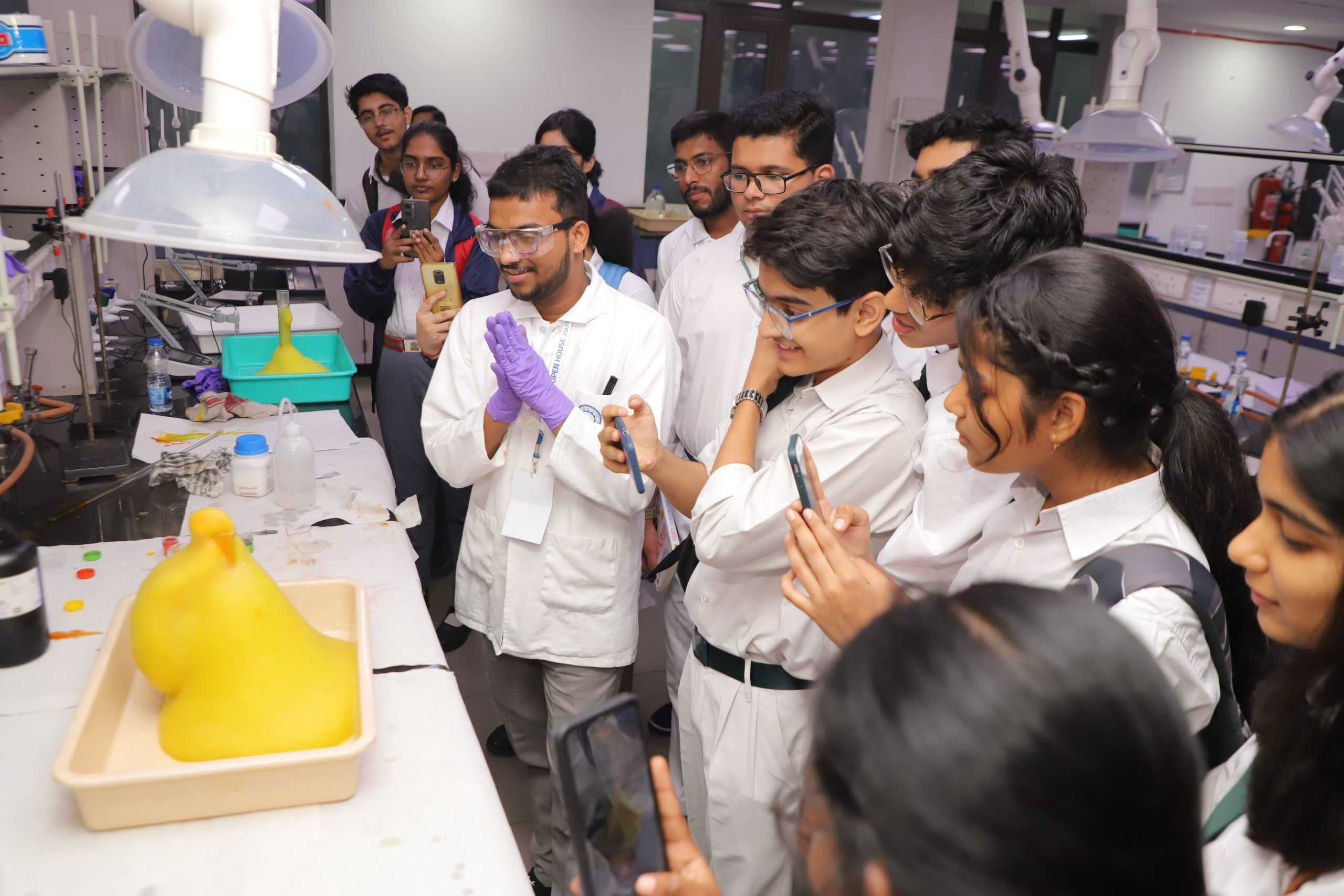 IIT Delhi Showcases Cutting-Edge Research To School Students At The ...