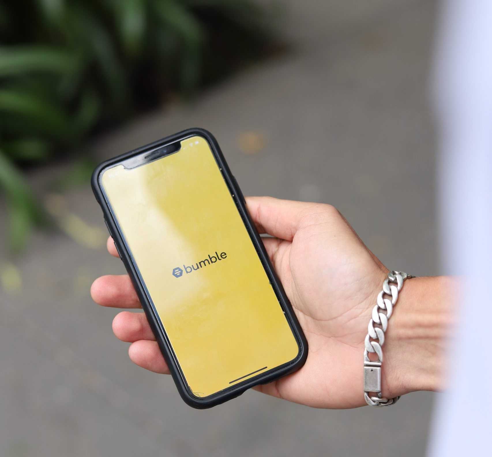 Bumble Dating Scam: Owners Of The Alleged Bar Are "Serial Fraudsters ...