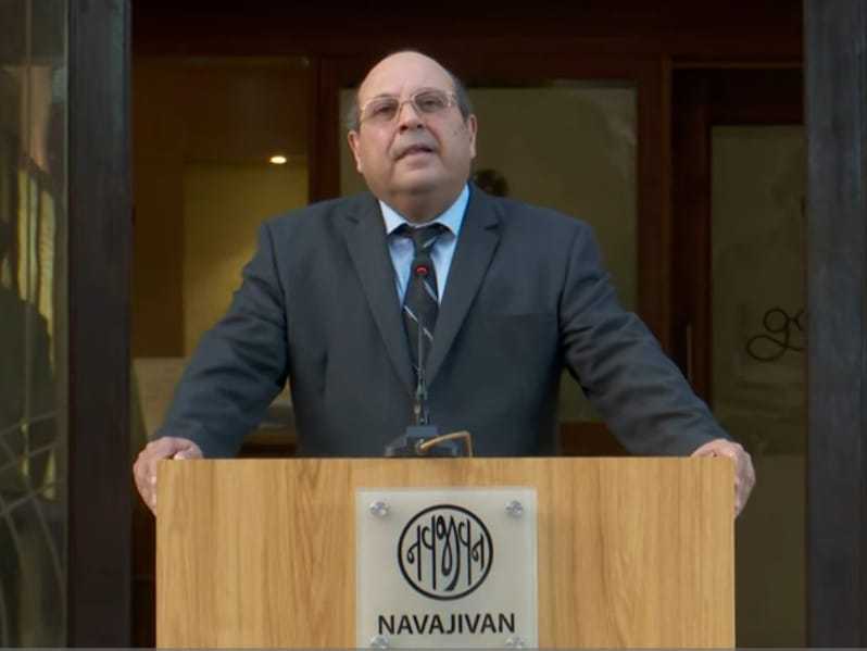 Former Supreme Court Judge Calls The Recent Ruling Of Article 370 As ...