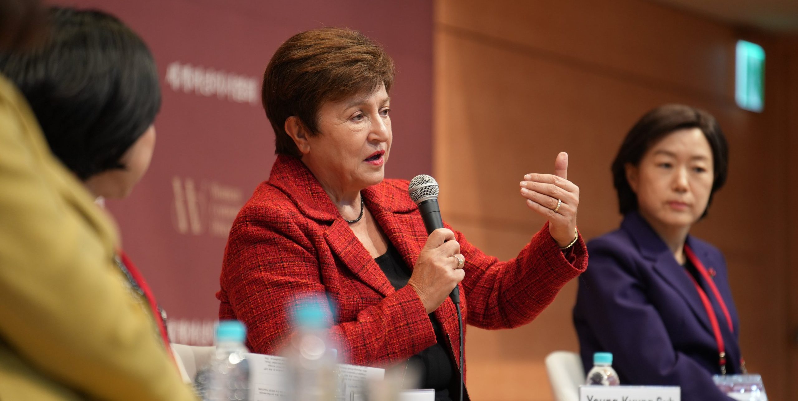 AI Will Affect Almost 40 Percent Of Jobs, Says IMF Chief | TimelineDaily