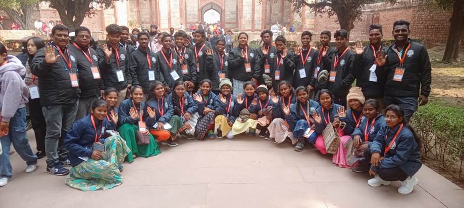 589 Tribal Students Participating As Special Guests For Republic Day ...