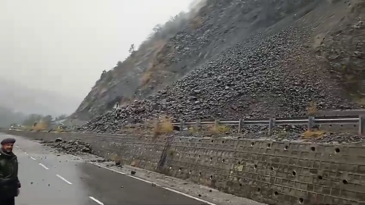 IIT Roorkee Unveiles Innovative Framework For Landslide Early Warning ...