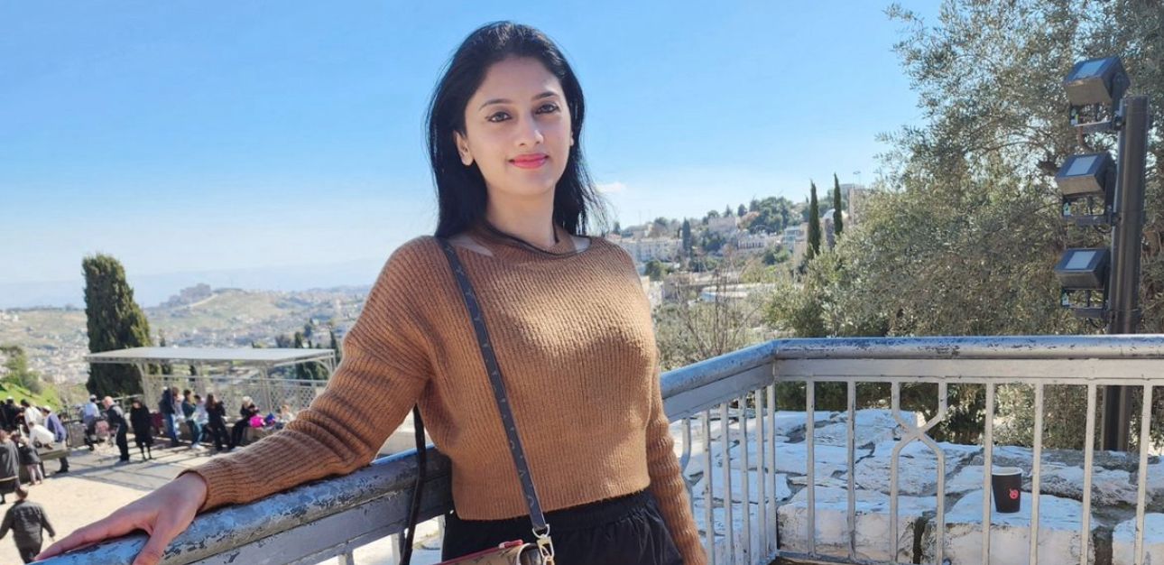 Yana Mir: The ‘Kashmiri Journalist-Activist’ - What Do We Know | TimelineDaily