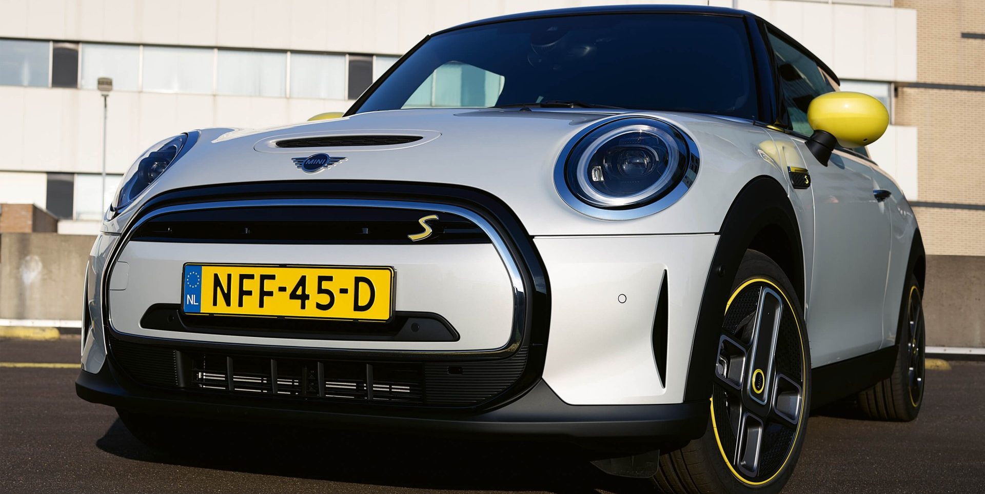 Revolutionizing Iconic Design: The Fourth-Gen Mini Cooper And Cooper S ...