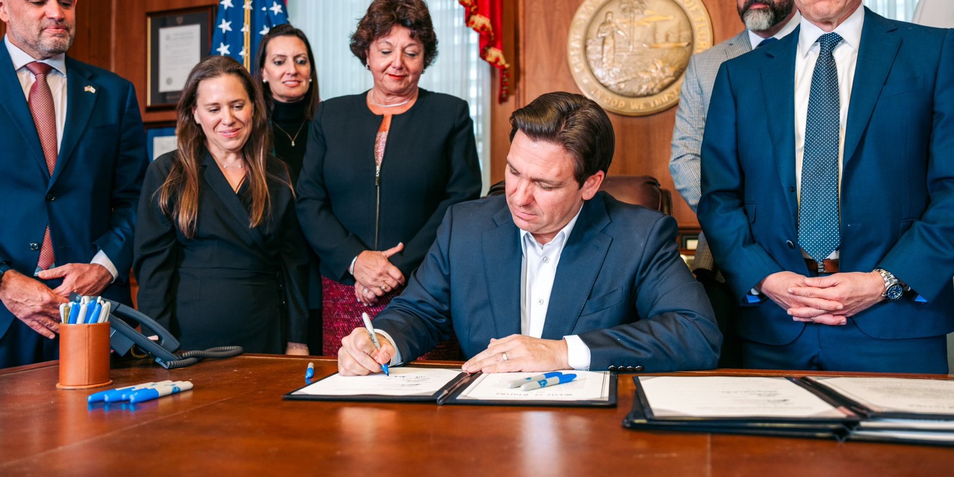 Florida Governor Signs Bill Banning Social Media For Children ...