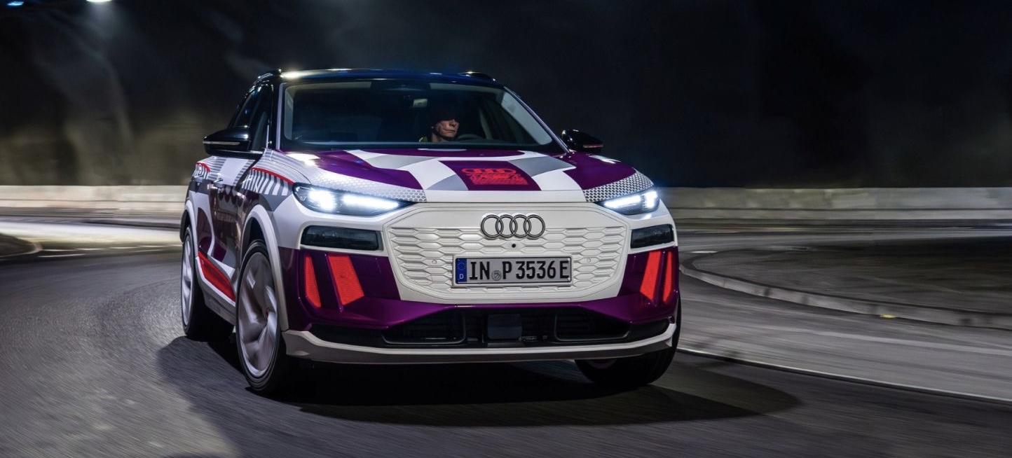 Audi Q6 e-Tron Unveiled: Revolutionizing Electric SUVs with Cutting ...