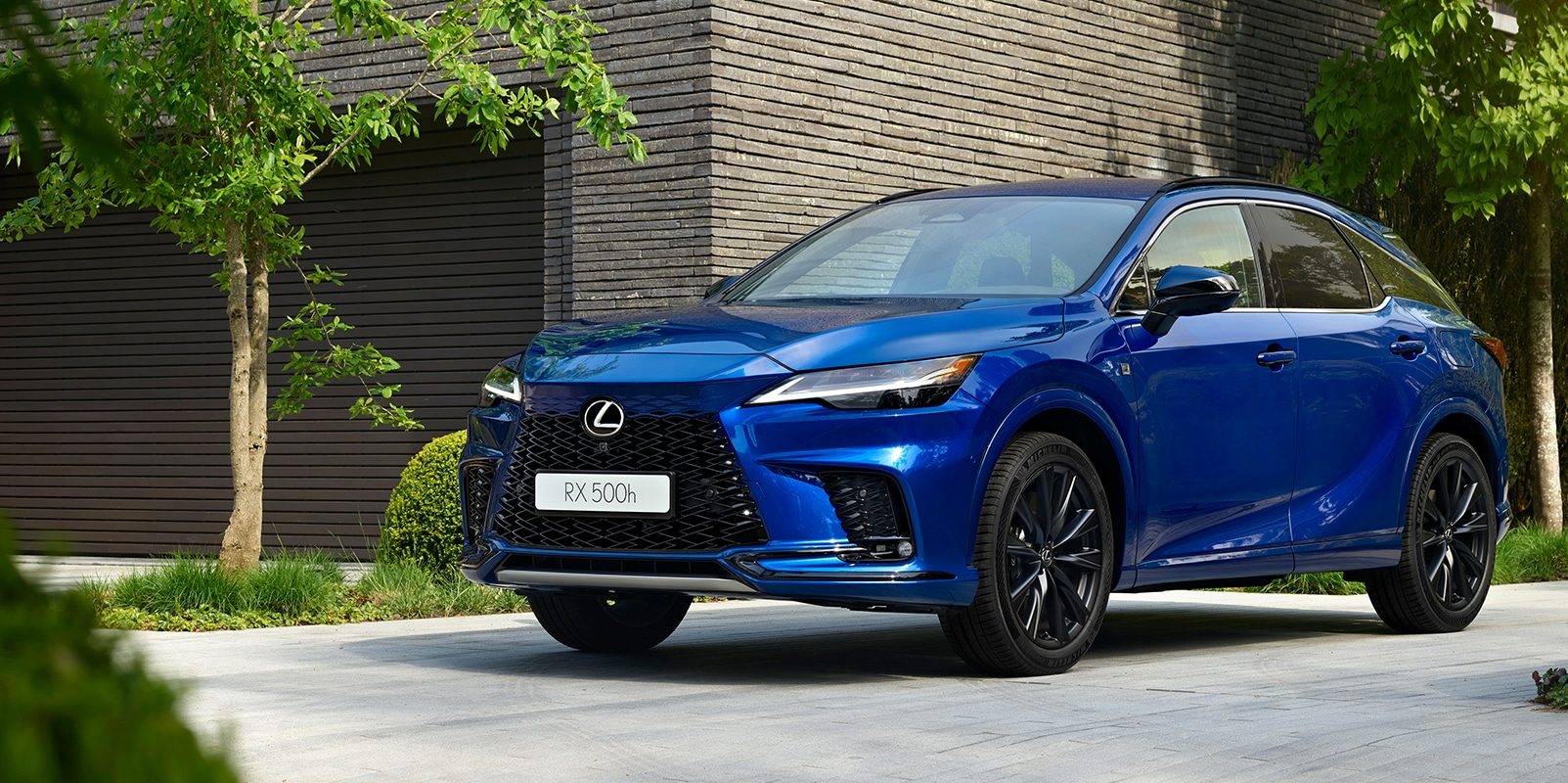 Lexus Introduces Fifth-Generation RX 500h F Sport Performance In India ...