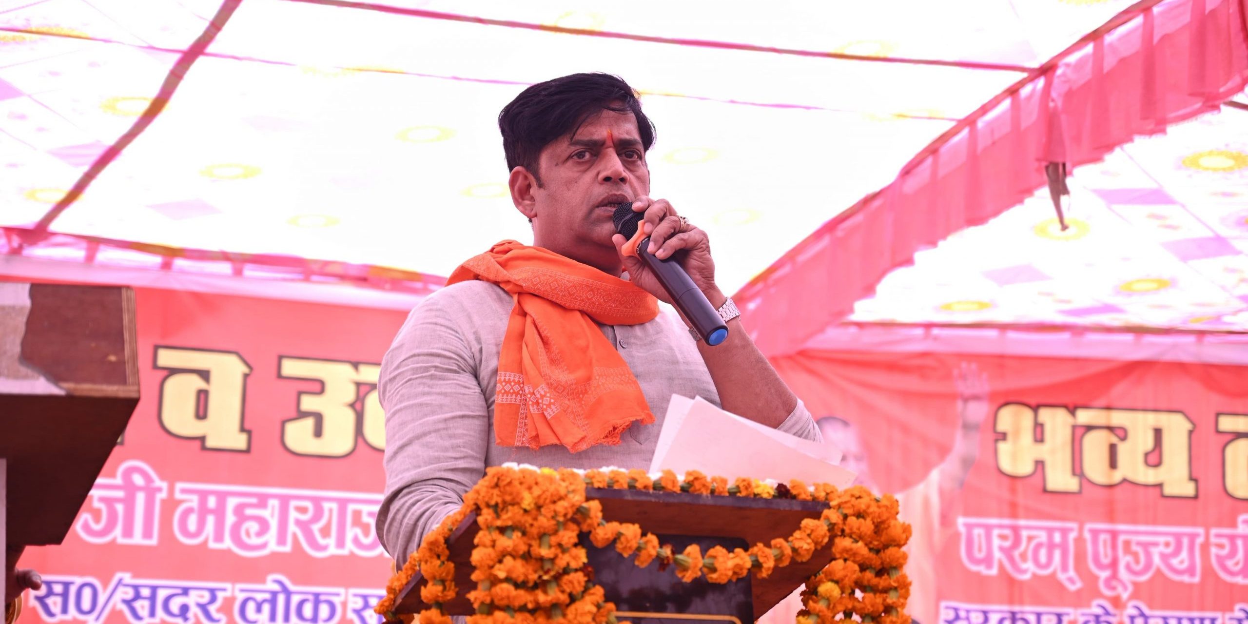 Ravi Kishan: Gorakhpur MP Nominated For BJP's Stronghold Again ...