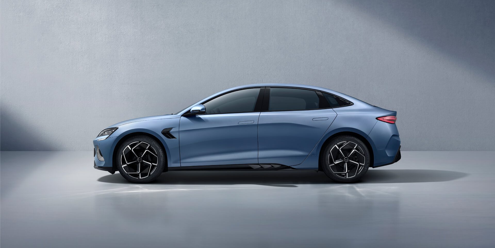 Exploring The Unmatched Luxury And Innovation Of The BYD Seal: A Game ...