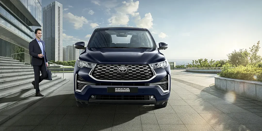 Toyota Introduces Premium GX(O) Variant For Innova Crysta: Enhanced ...