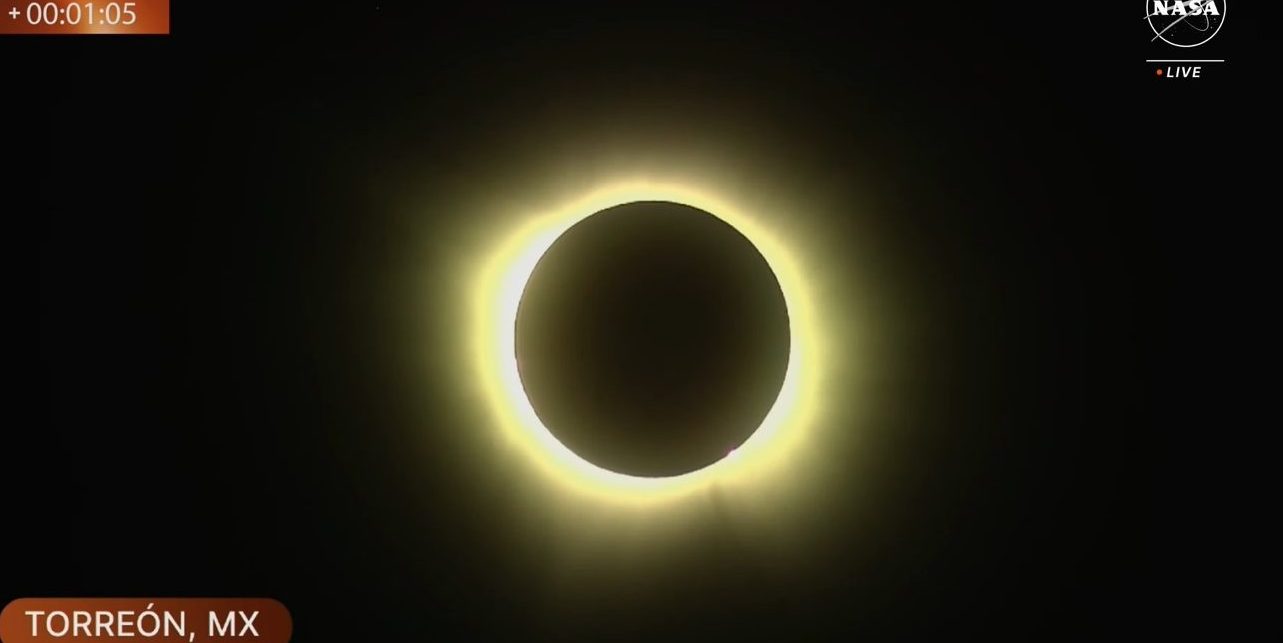 When Night Fell Upon Day In North America… Millions Witness Total Solar ...