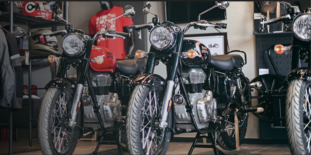 Royal Enfield Unveils Ambitious Model Lineup For FY25: A Closer Look At ...