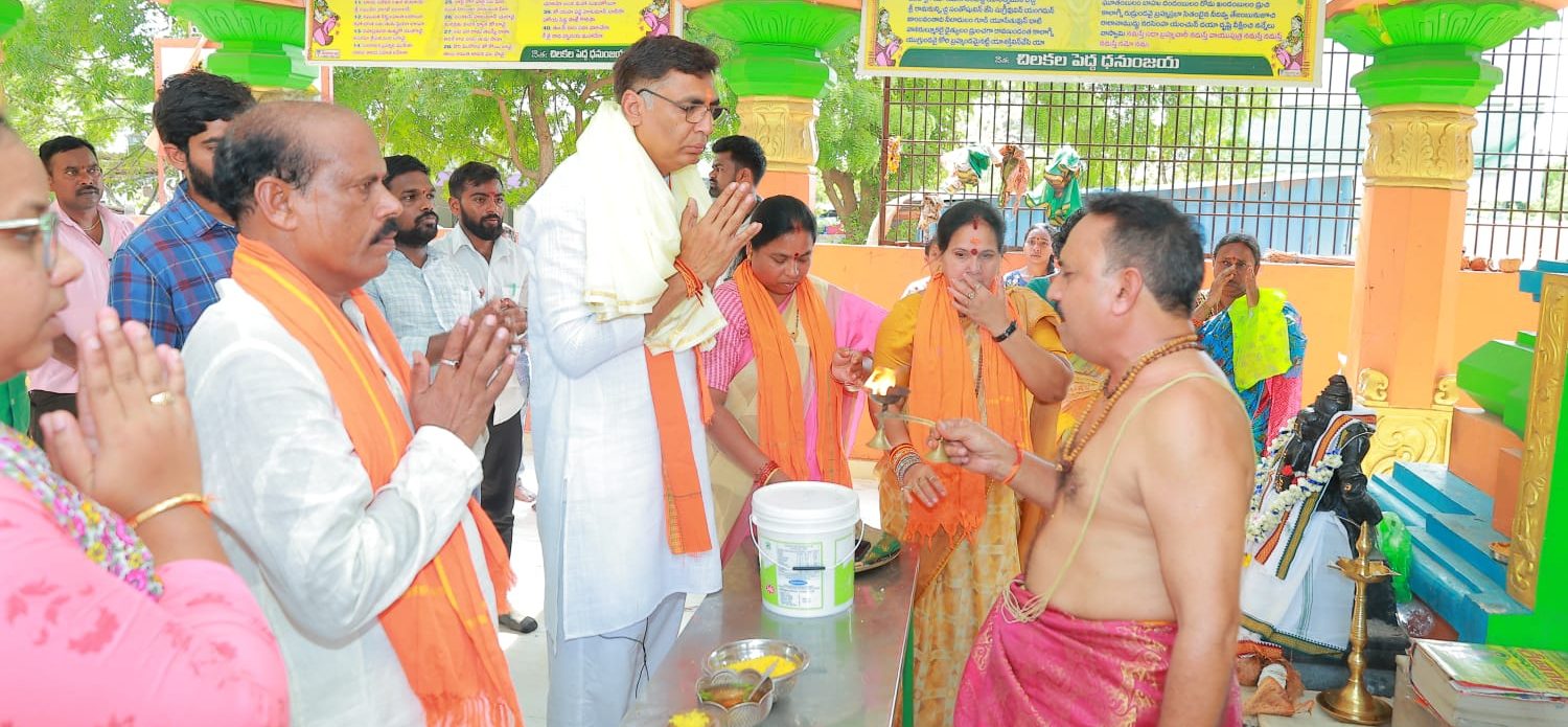 From Velama Community, RSS-Endorsed Vinod Rao Tandra Is BJP Candidate ...