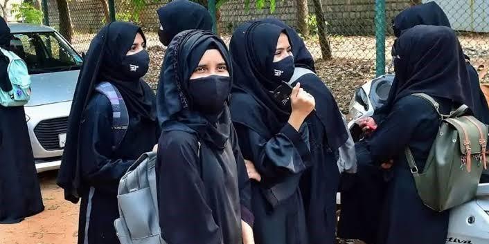 Centre Stands Firm On Criminalisation Of Triple Talaq In Supreme Court | TimelineDaily