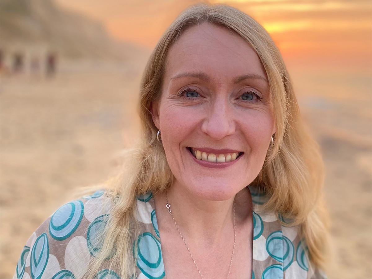 Dentist Sued For Over Rs 10 Crore After Surgery Allegedly Ruins Speech ...