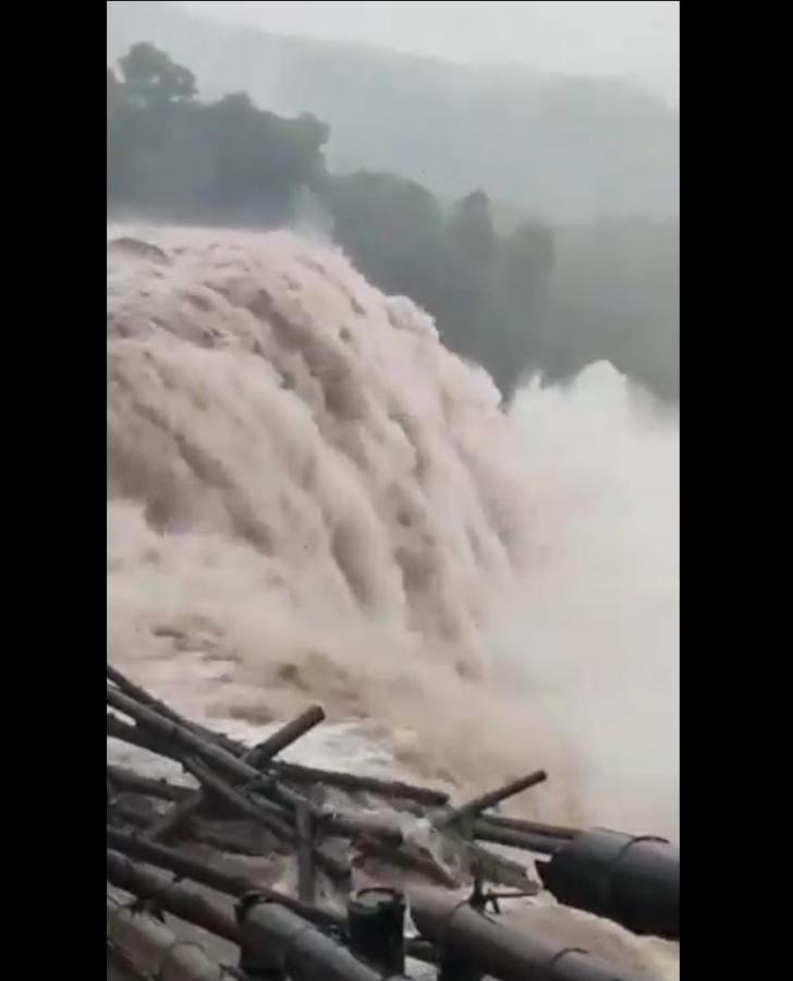 Scary Visuals Of Athirapally Waterfall Going Viral Amid Heavy Rain ...