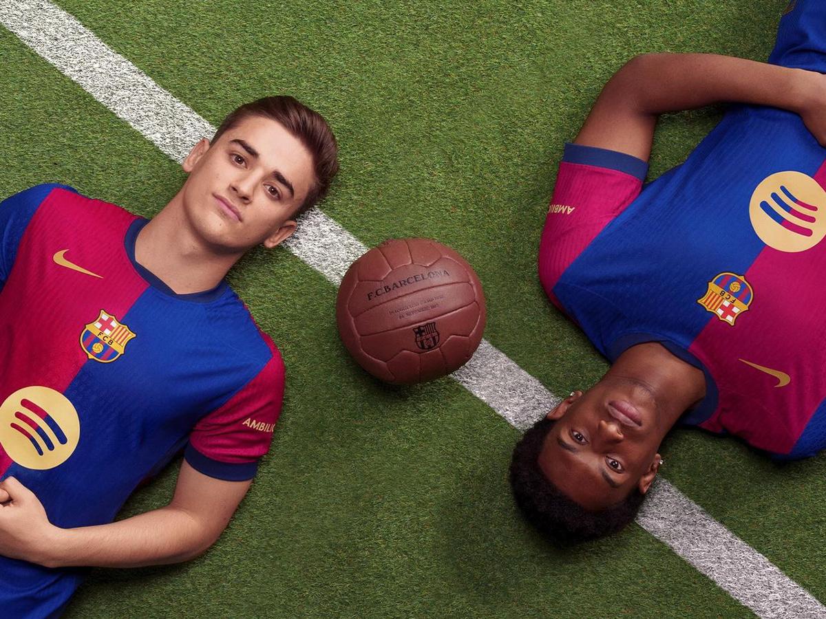 Barca Unveils New Jersey As A Tribute To Their First-Ever Kit From 1899 ...