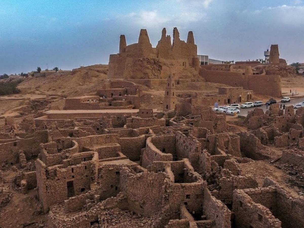 The Mystifying Tombs Of Dumat al-Jandal: Saudi Arabia's Historic Gem ...