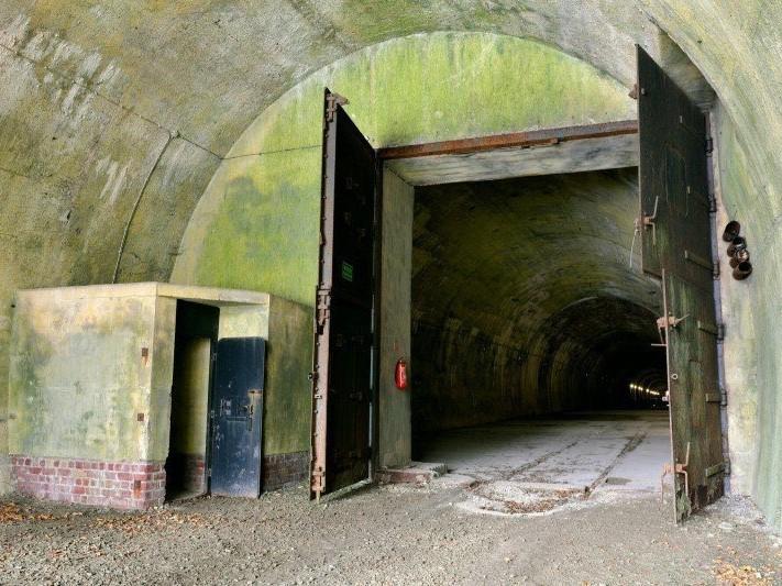 Israel Opens Underground Bunker For Officials Amidst Regional War ...