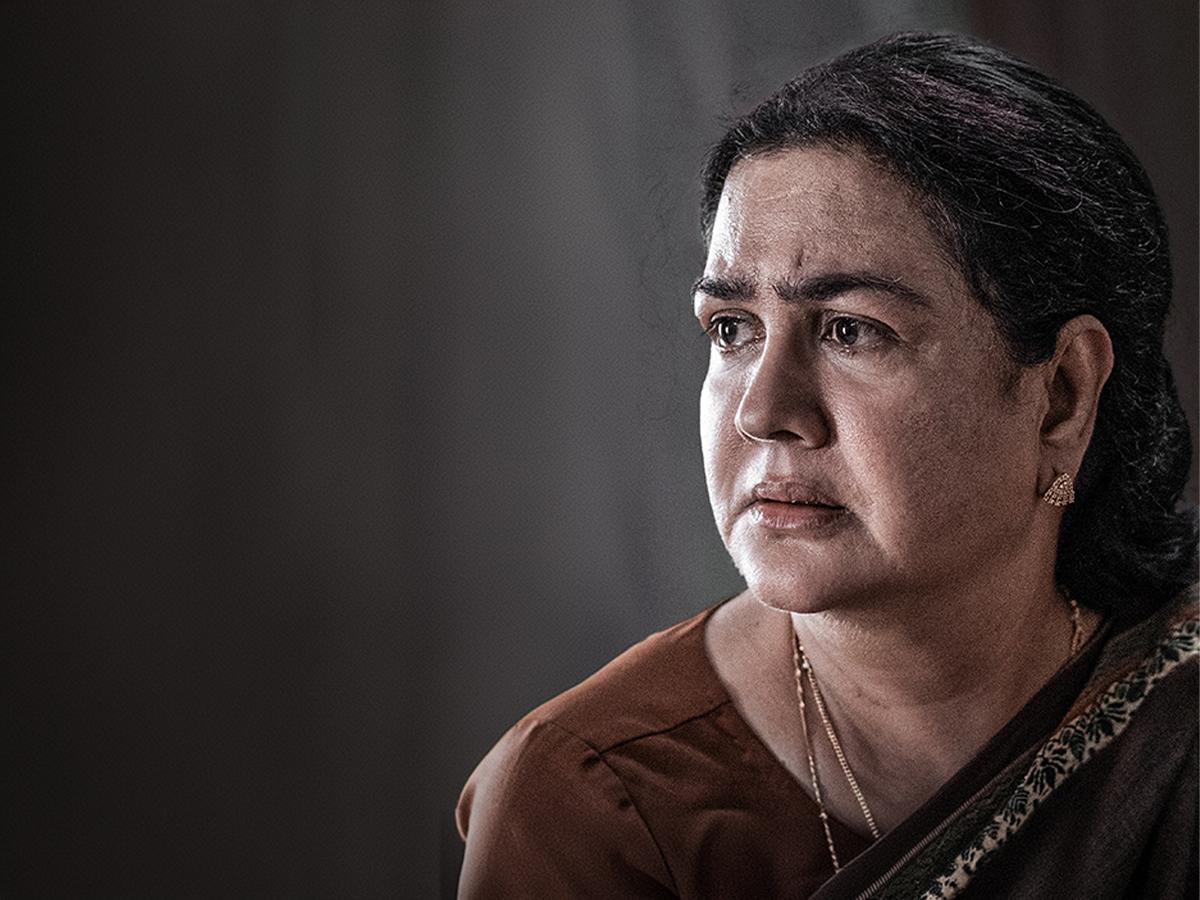 Urvashi Wins Her 6th Kerala State Award For Best Actress | TimelineDaily