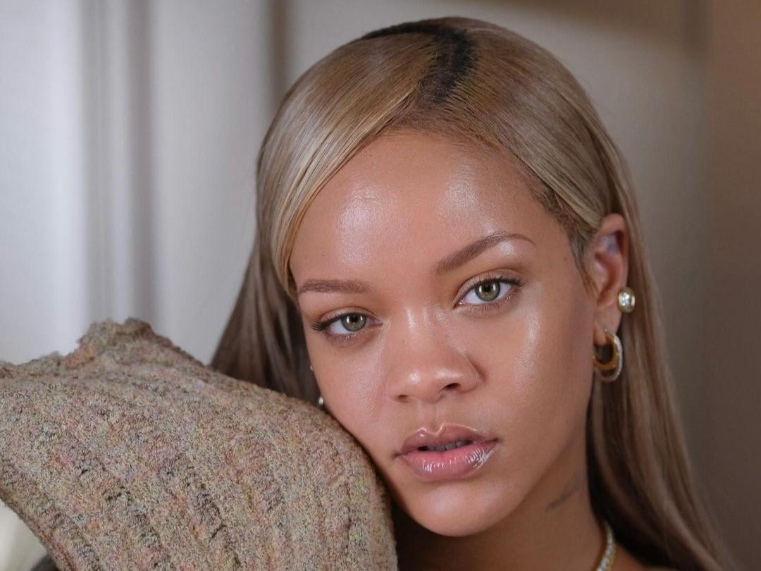 "Being A Boy Mom Is An Olympic Sport" : Rihanna Drops Adorable Video Of ...