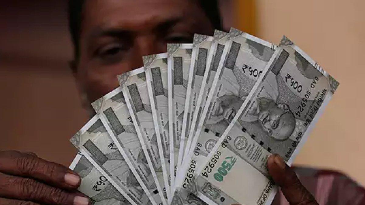 Government Announces Hike In Minimum Wage Rates For Unorganised Workers ...