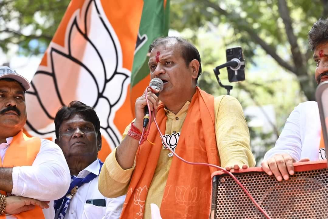 Mihir Kotecha Seeks Another Term From Mulund | TimelineDaily