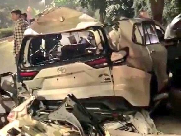 Chilling Details Emerge On Gruesome Dehradun Innova Car Crash ...