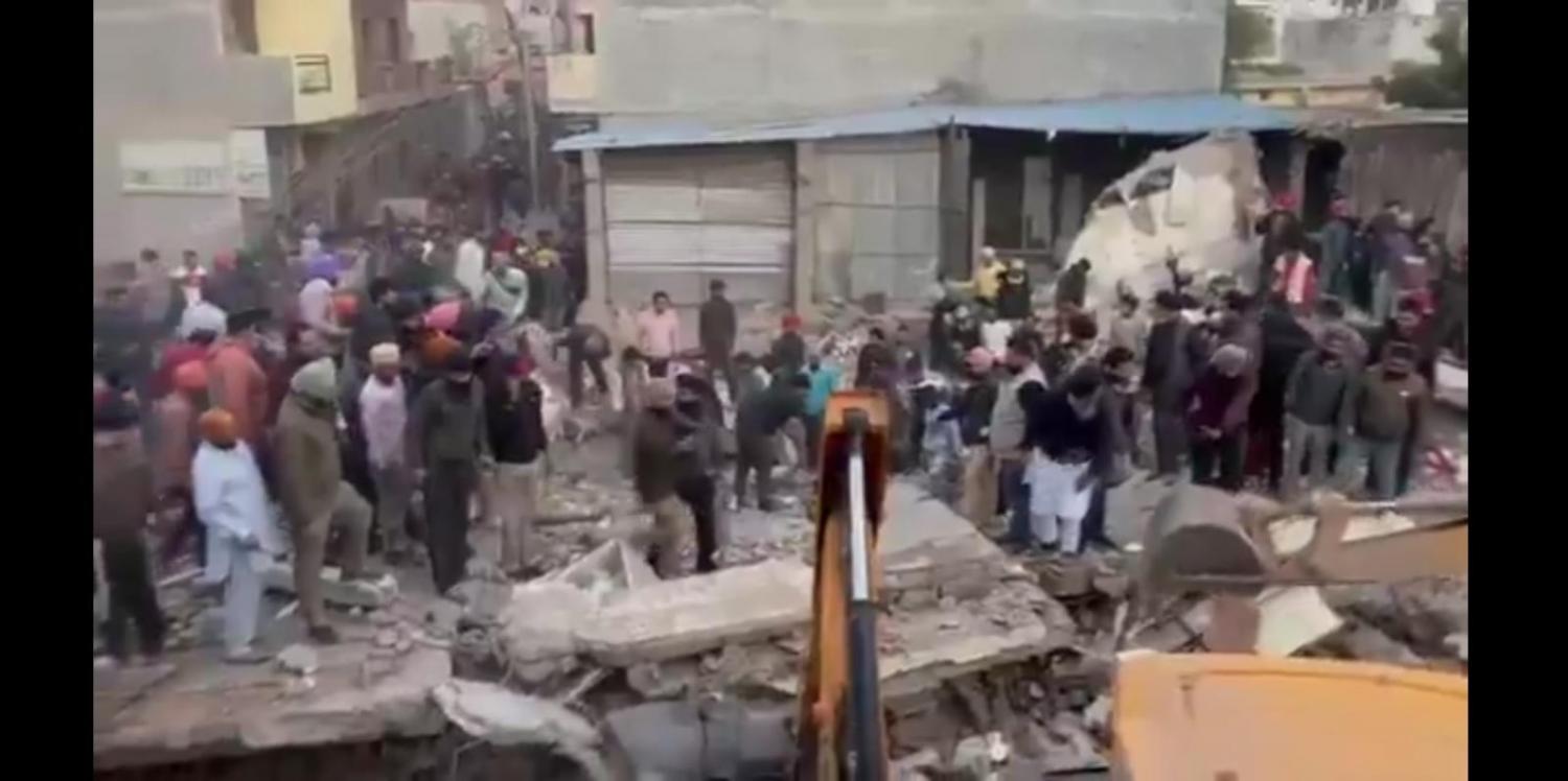 Mohali Building Collapse 'Due To Nearby Excavation Work': Preliminary ...