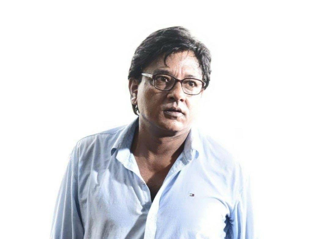 Bengali Director Arun Roy Dies At 56 | TimelineDaily