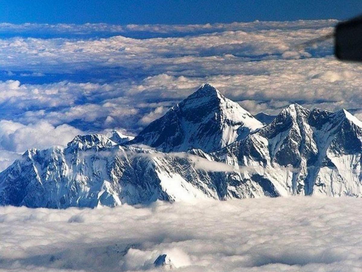 Scientists Find Hidden Mountains 100 Times The Height Of World's ...