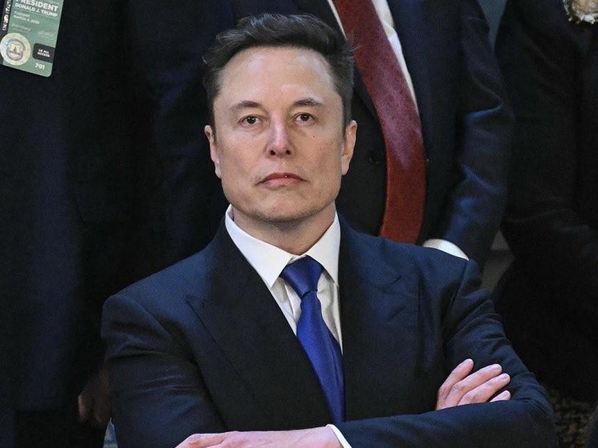 Elon Musk Pushes To Use AI In Running The Government? | TimelineDaily