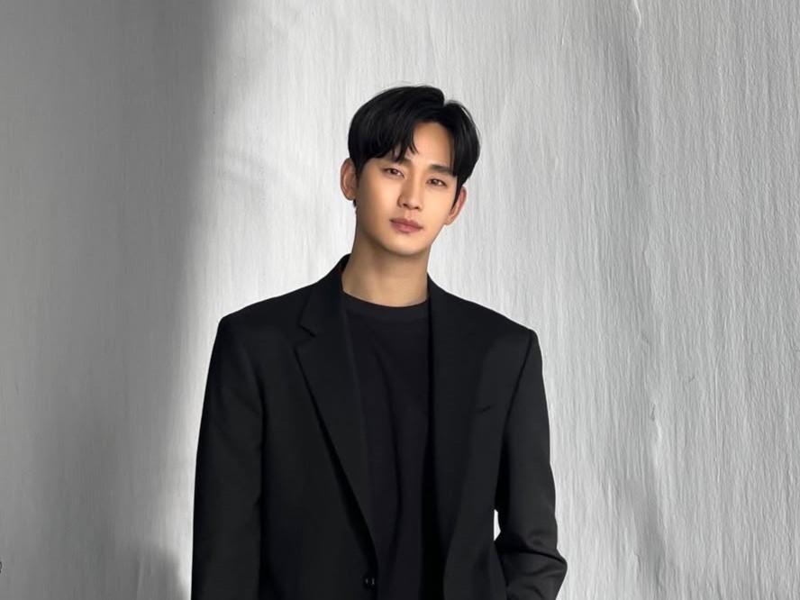 Korean Actor Kim Soo Hyun Breaks Silence On Kim Sae Ron's Suicide ...