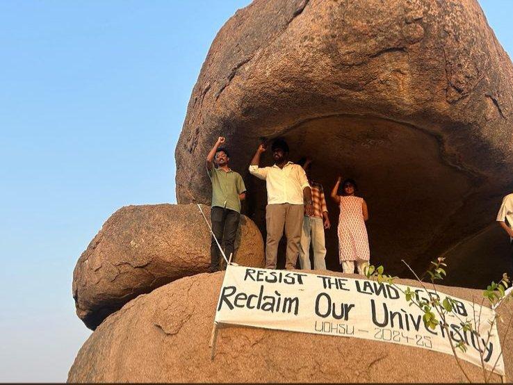 Students Protest Against Govt Order To Auction Off Hyderabad University ...