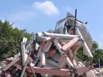 Sitapur's Rs 5.31-Crore Water Tank Collapses; 5th Case In Uttar Pradesh | TimelineDaily