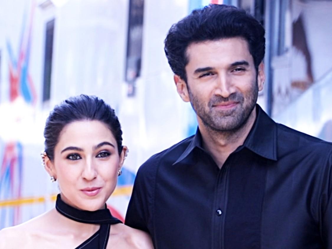 Wedding Bells For Aditya Roy Kapur Or Sara Ali Khan? The Great Indian Kapil Show Has The Answer ...