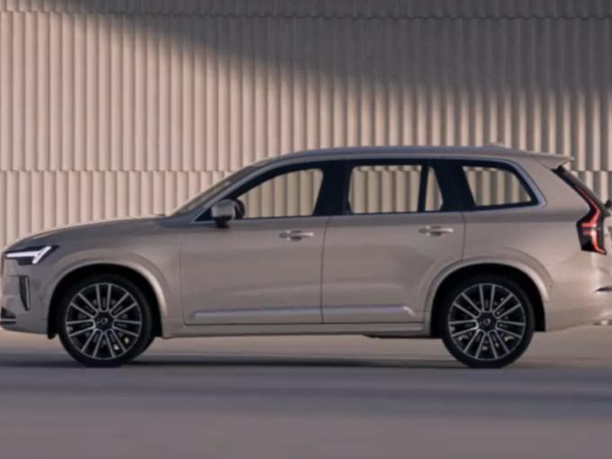 Volvo Re-Invents Multi-Adaptive Safety Seat Belts With Smart Tech ...