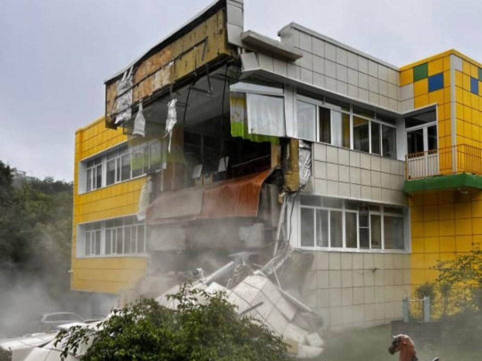 Damages Reported As 8.7 Magnitude Earthquake Strikes Russia Prompting ...